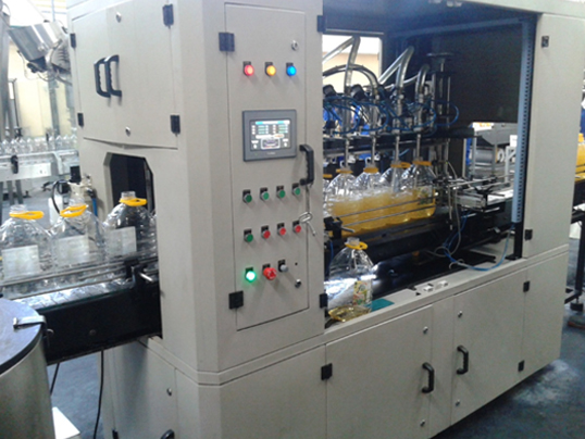 8 Head Servo Liquid Filling Machine – 8 Nozzle Servo Liquid filler ...