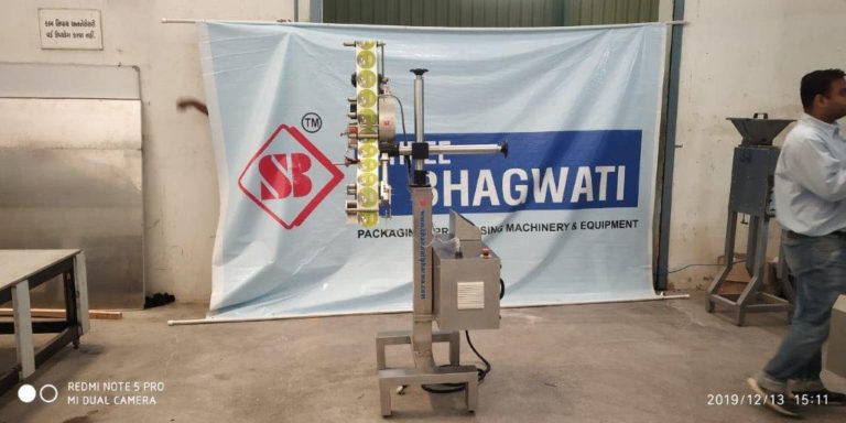 Tax Strip Label Applicator, Tax Stamp Labeller, Pouch Labeling Machine