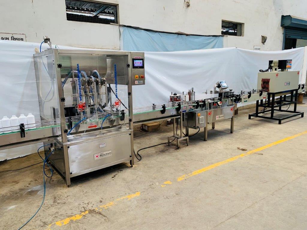 Benefits of a Pharmaceutical Bottle Liquid Filling Machine