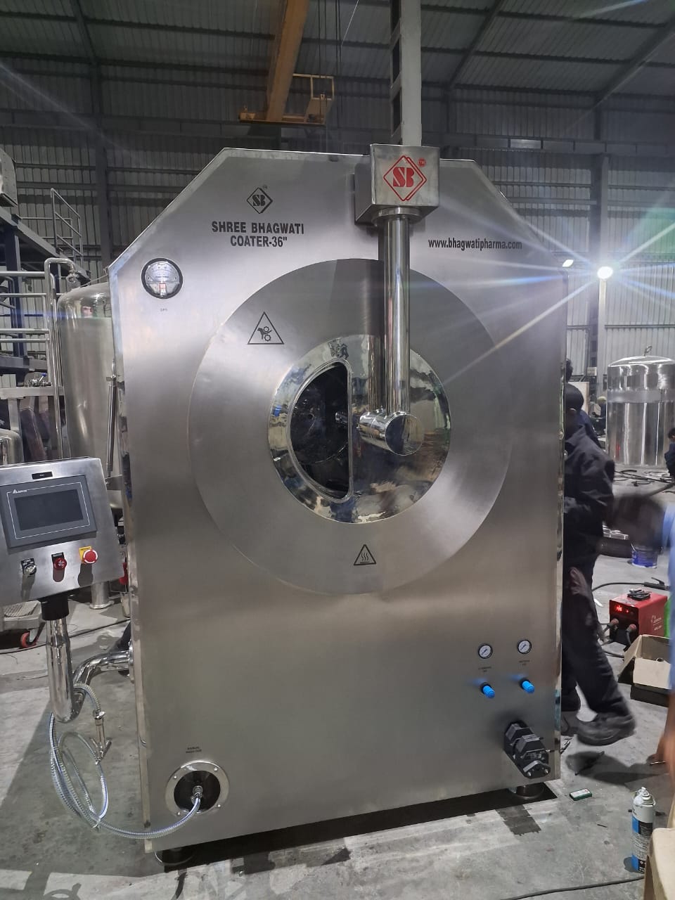 What Features Should You Look for in a Tablet Coater?