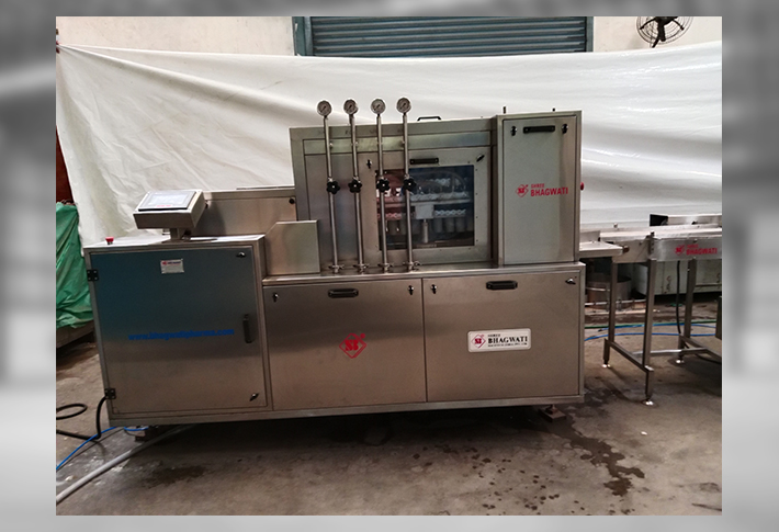 High Speed Linear Tunnel Type Vial Washing Machine - Shree Bhagwati ...