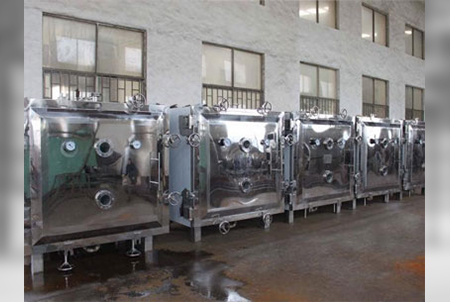 Vacuum Tray Dryer (VTD) with 6, 12, 24, 48 to 96 Trays