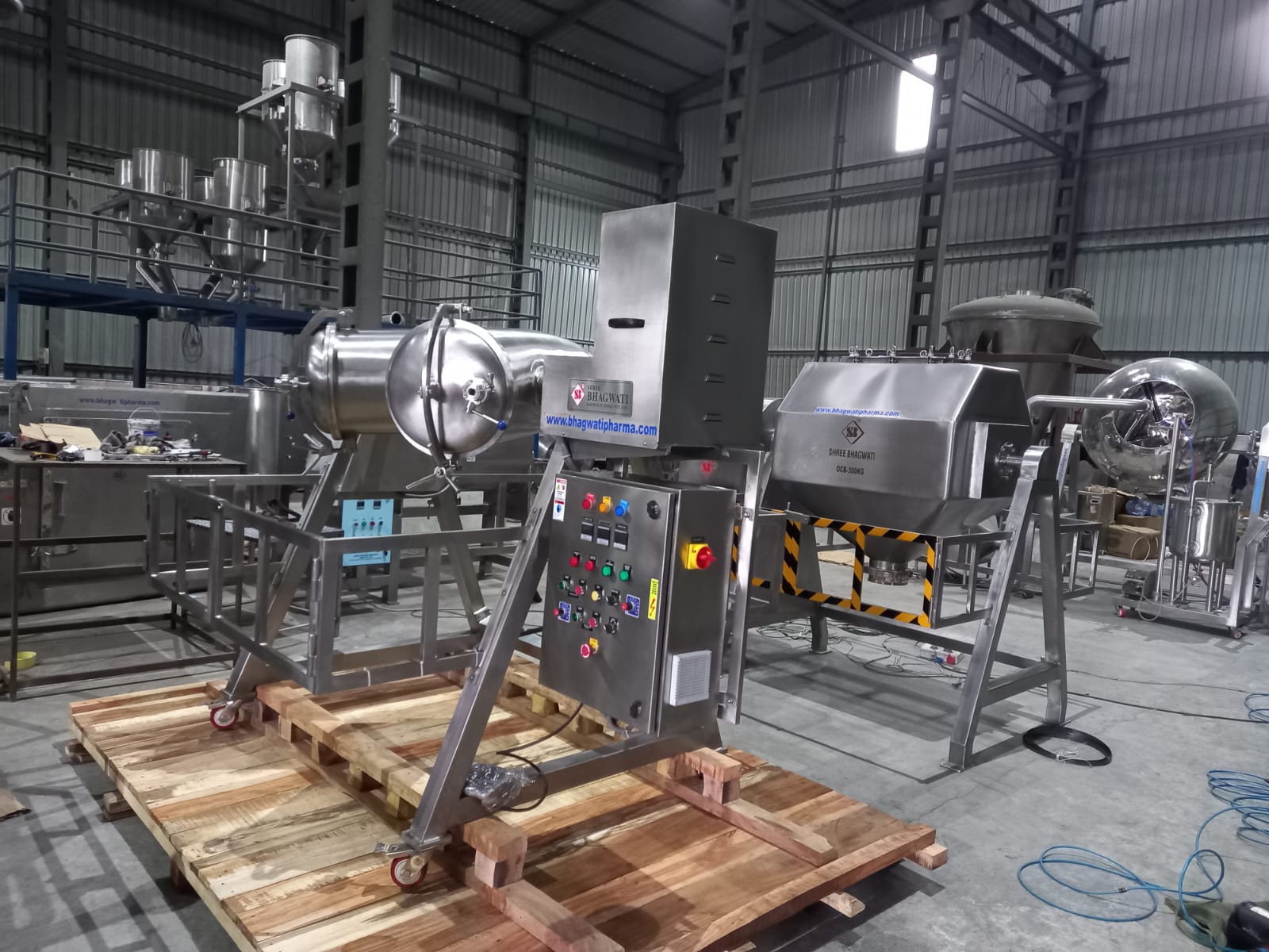 Advanced Octagonal Blender: Precision Engineering for Efficient ...